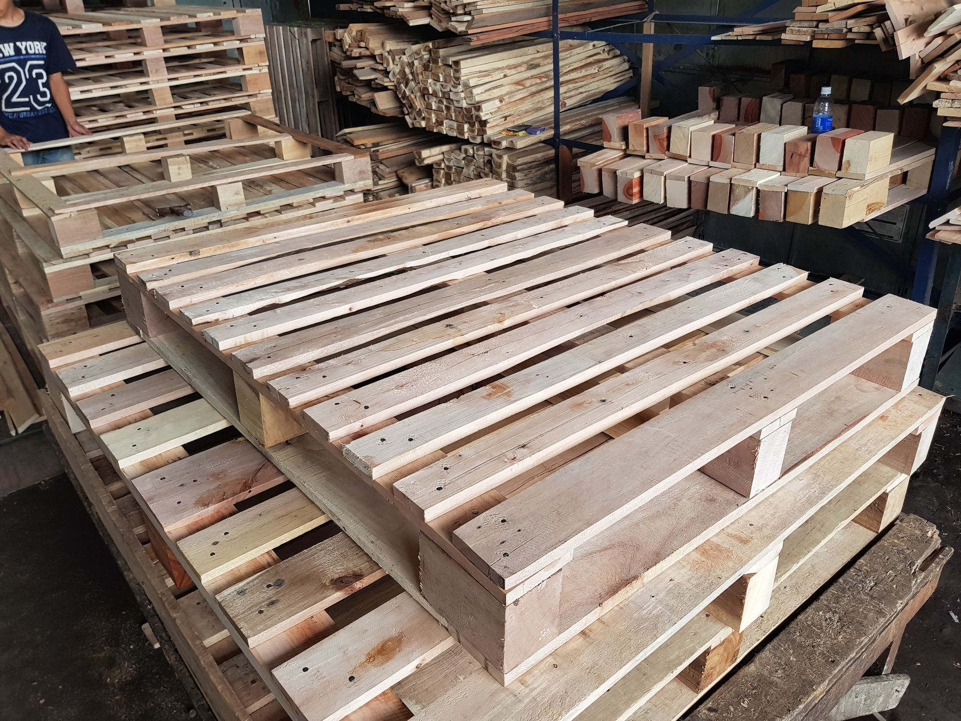 Supplier Pallet dan Packaging Kayu Baru Bekas dan Ekspor | MSM Pallet